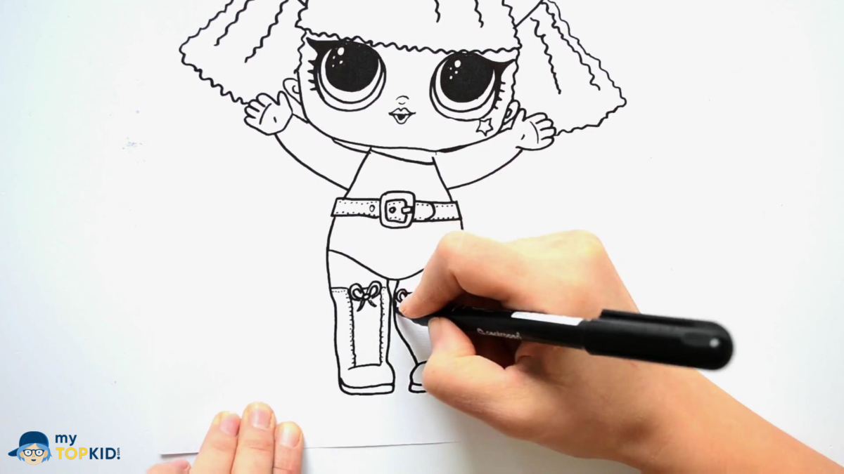 How to draw LOL doll with pencil according to instructions fast and easy